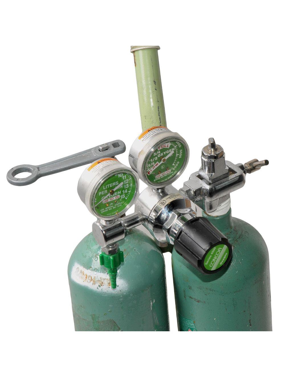 Oxygen Tanks 4500 Concoa Compressed Gas Regulator Rolling Mobile Stand ...